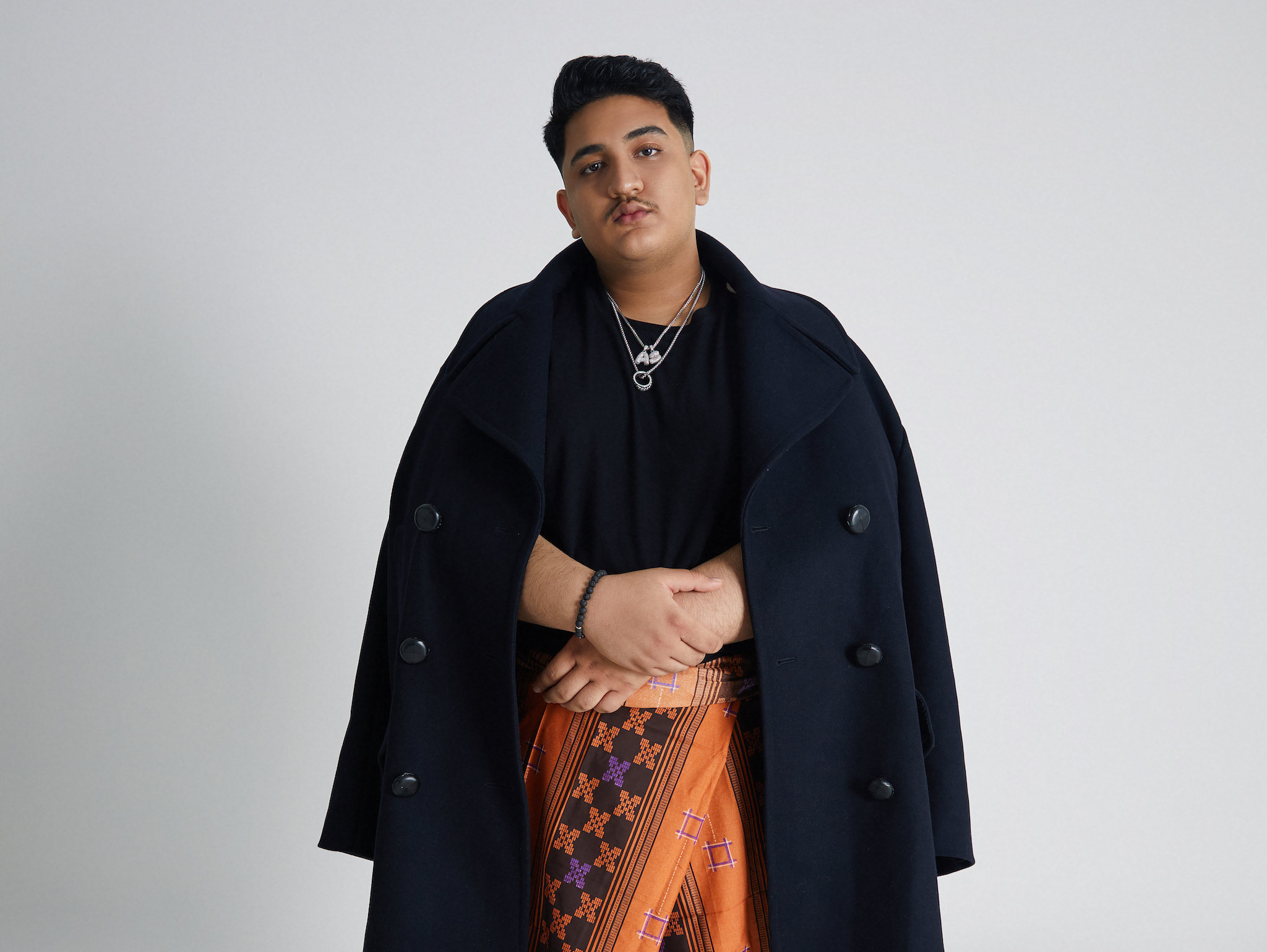 Meet ABANGSAPAU: The Sarung-Clad Rapper Who Embraces Bilingual Hip-Hop ...