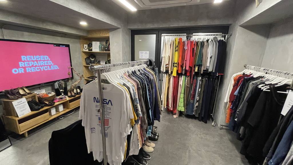 The Redress Closet | Shopping in Sham Shui Po, Hong Kong