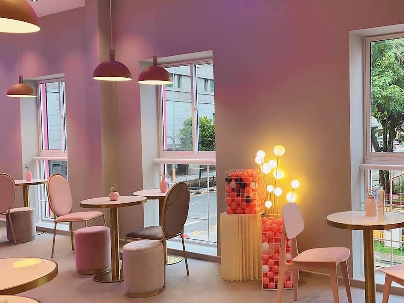 Pink Cafés in Singapore To Brighten Up Your Instagram Feed