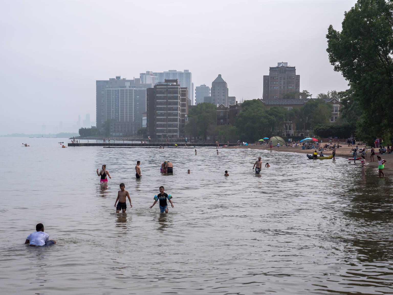 28 Best Chicago Beaches to Explore for Sunny Summer Fun