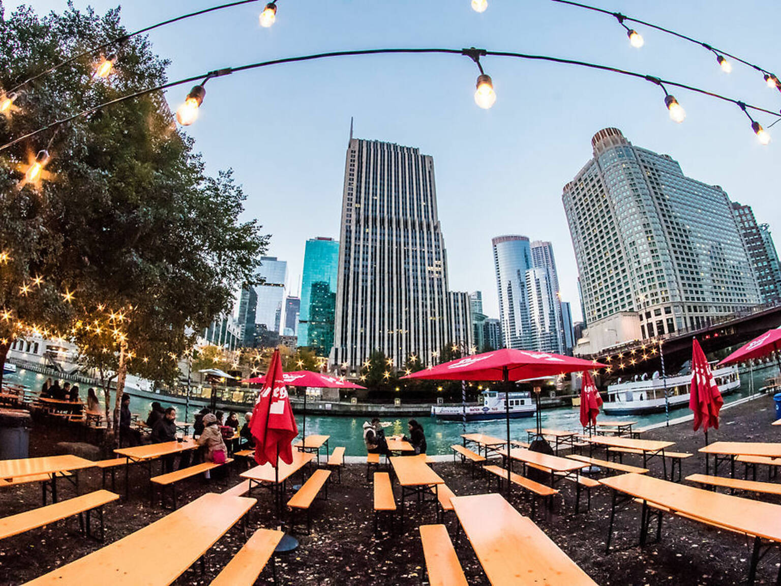 Chicago Riverwalk: Your Complete Guide