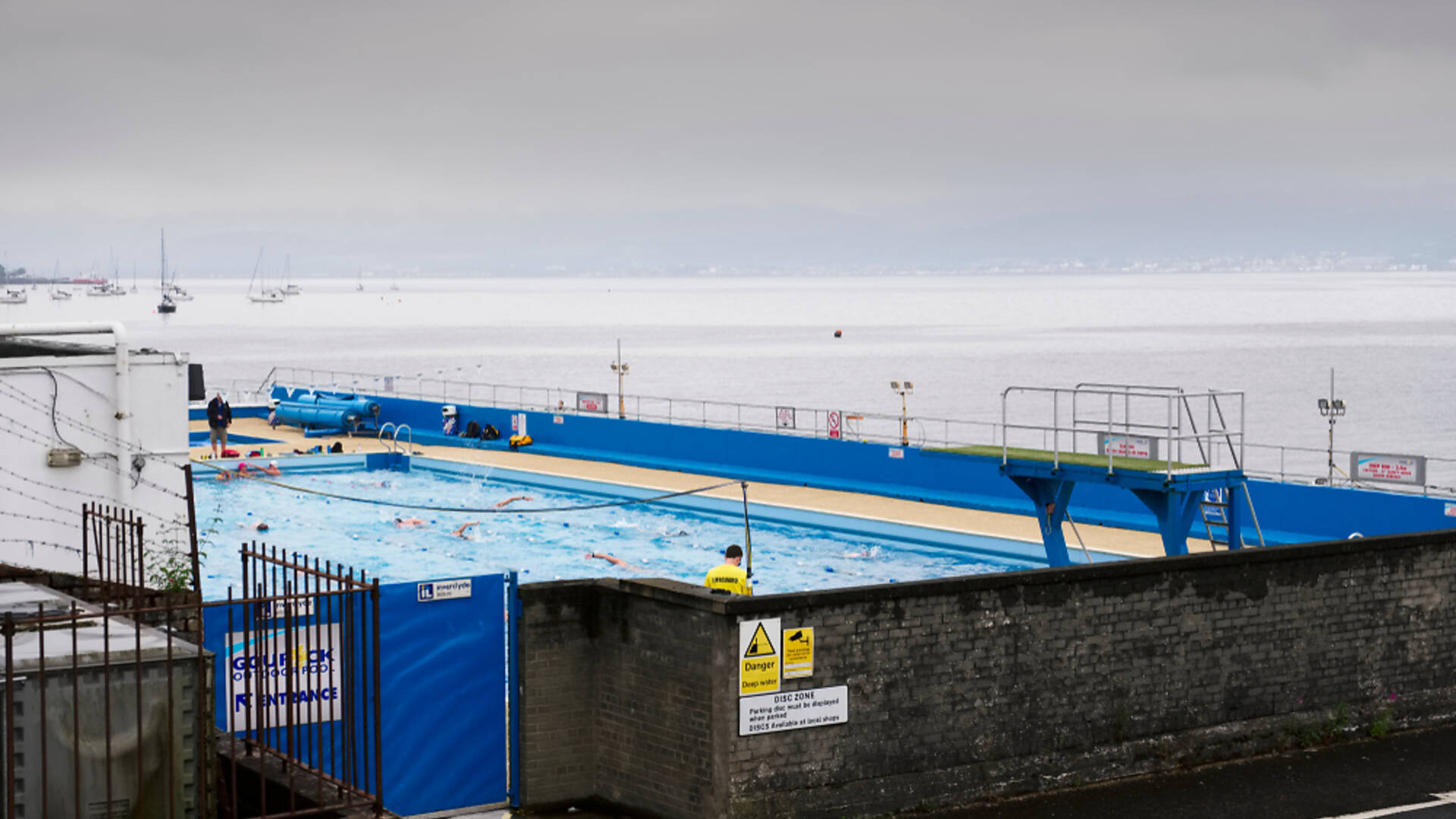 17 Best Outdoor Swimming Pools and Lidos in the UK for Scenic Swims
