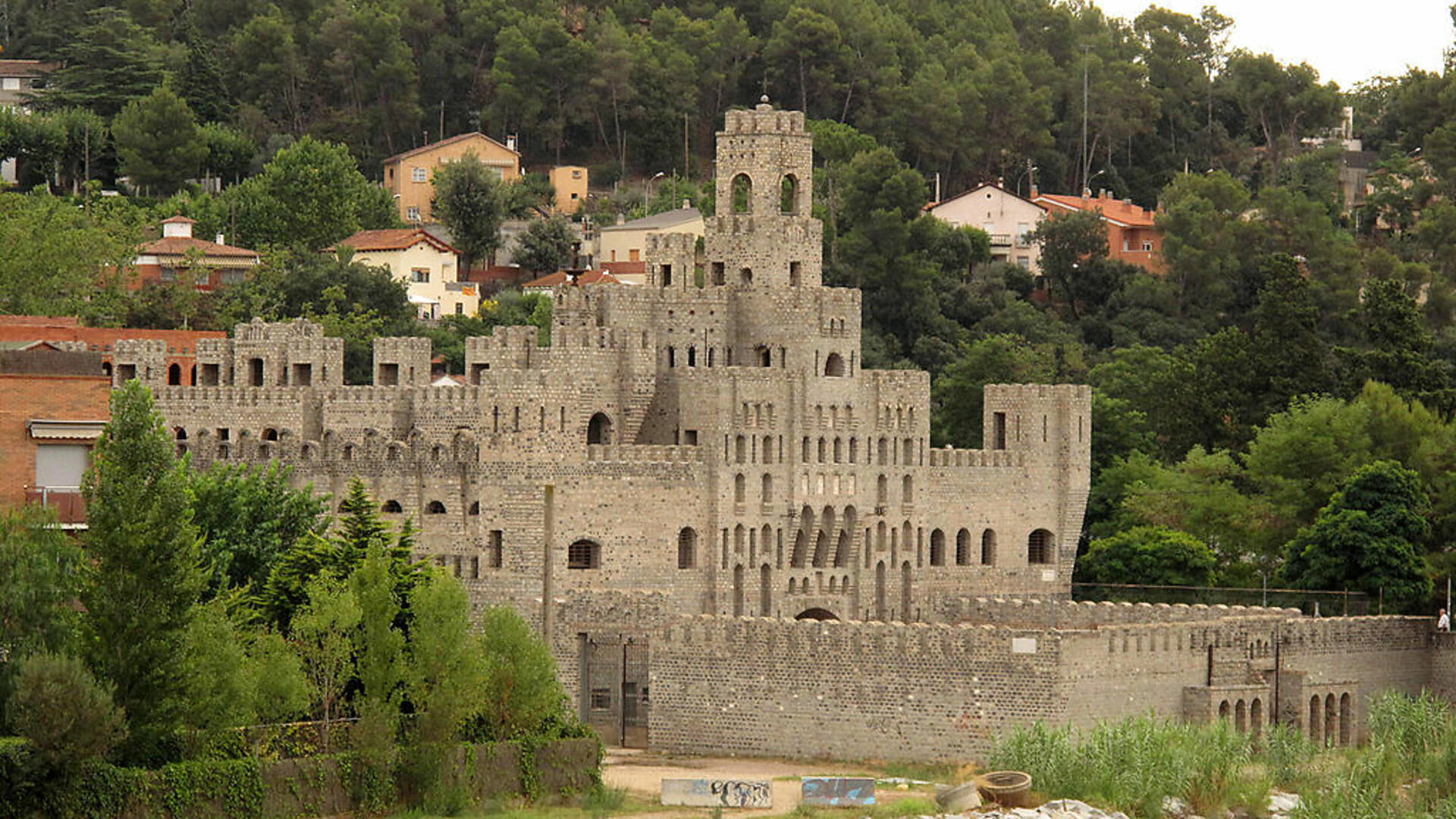 Els castells més espectaculars i bonics de Catalunya