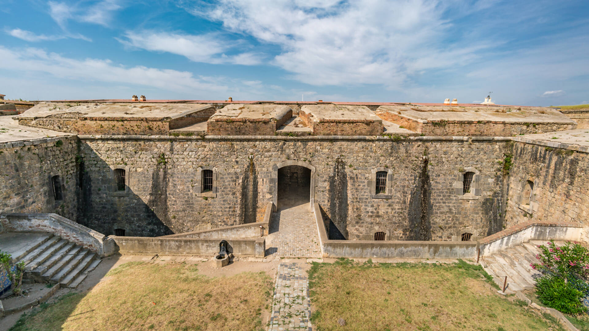 Els castells més espectaculars i bonics de Catalunya