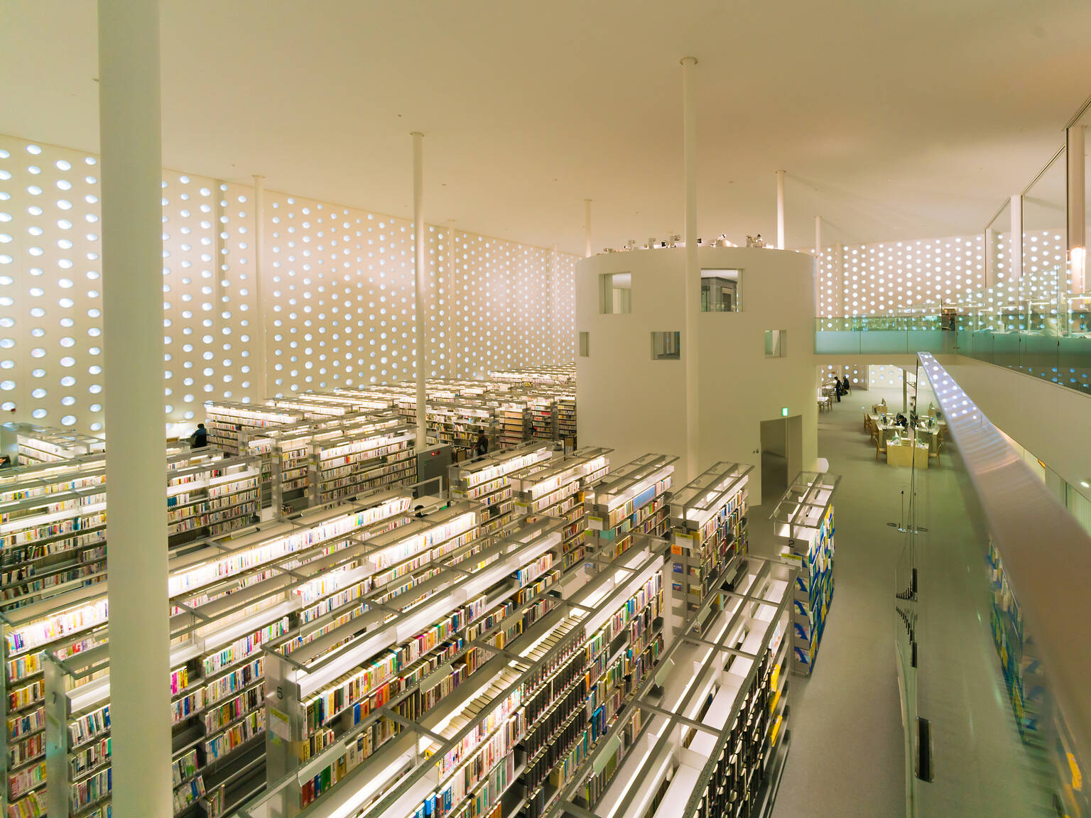10 most beautiful bookstores and libraries in Japan | Time Out Tokyo