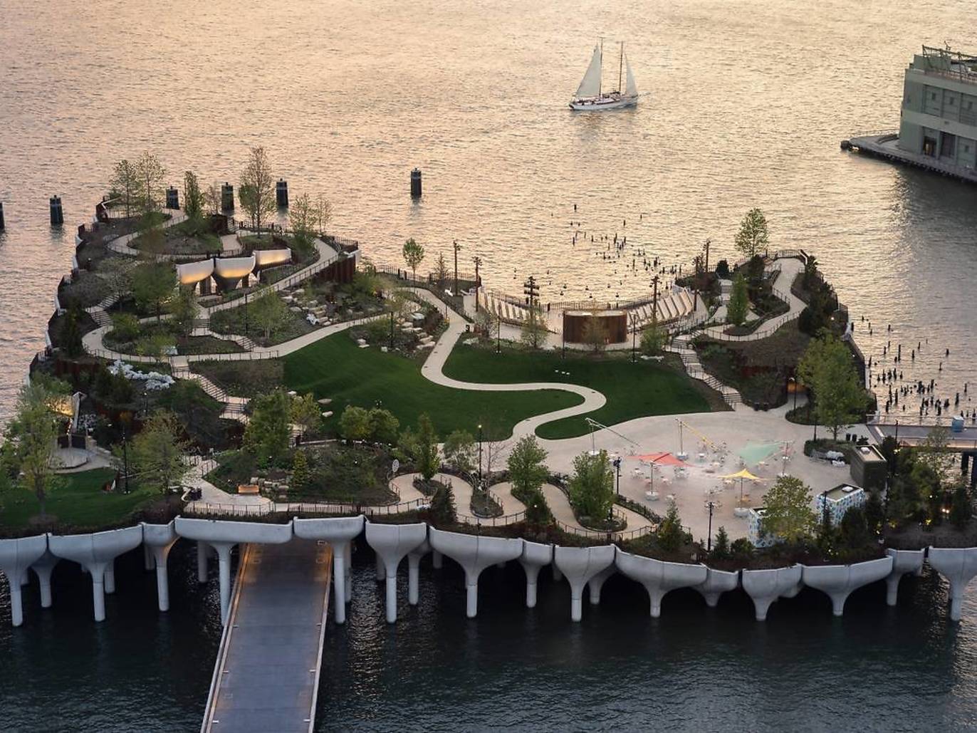 25 Best Things to do in Chelsea, NYC Including Art Museums