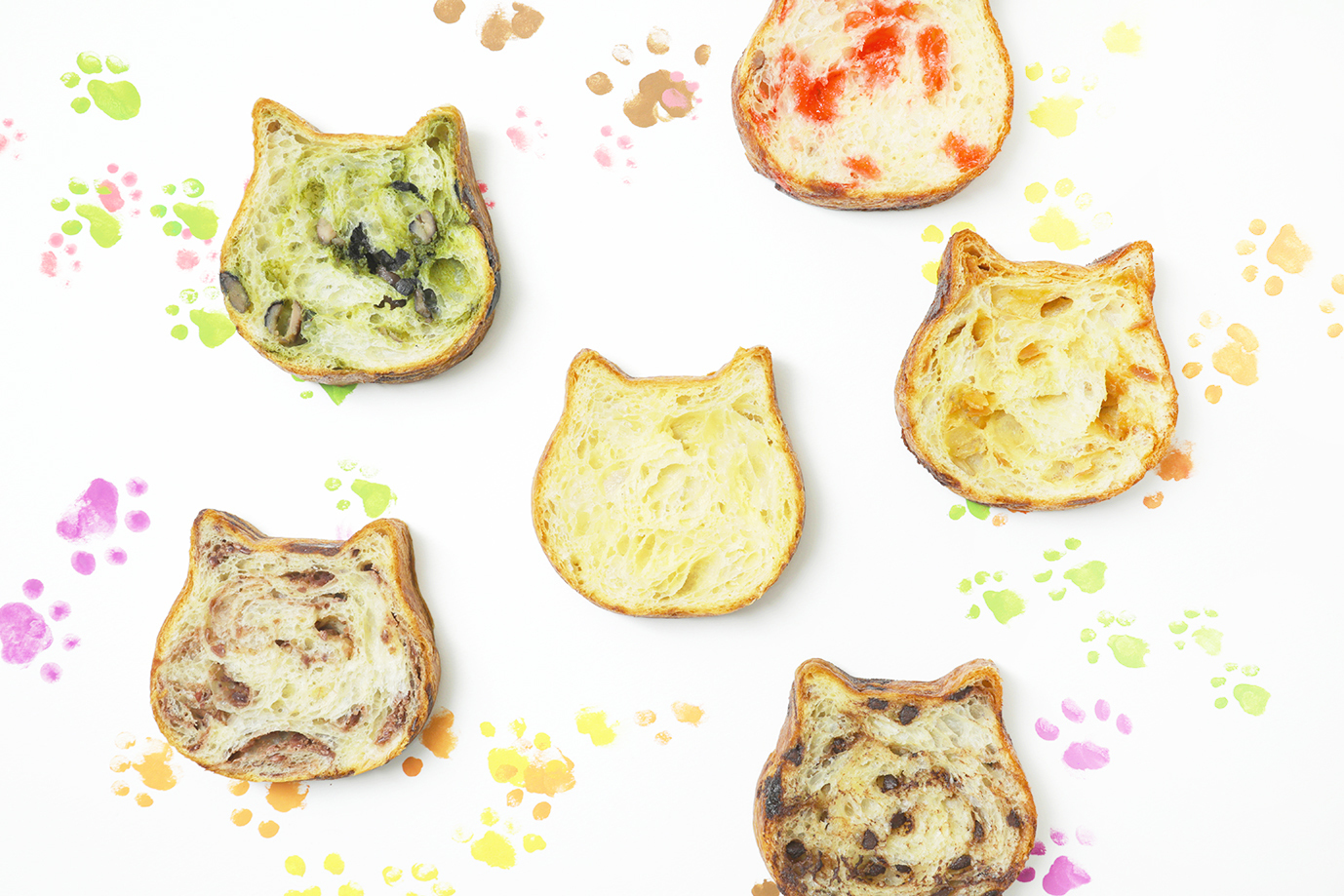 Get purrfect cat-shaped cakes, tarts and bread at this Ginza bakery