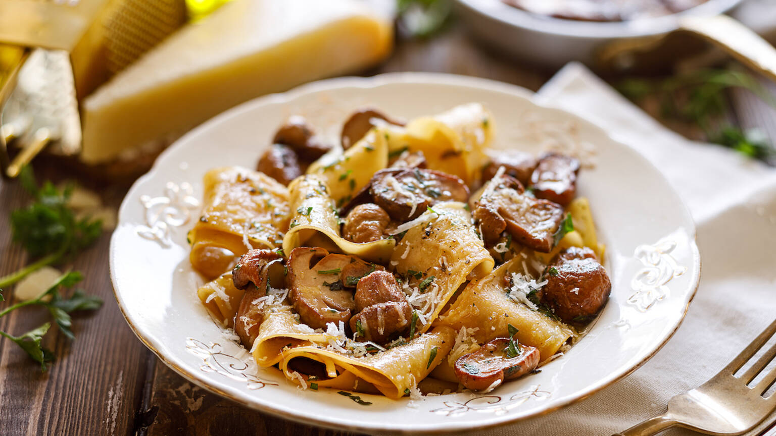 13 All-Time Best Pasta Shapes, According to Chefs