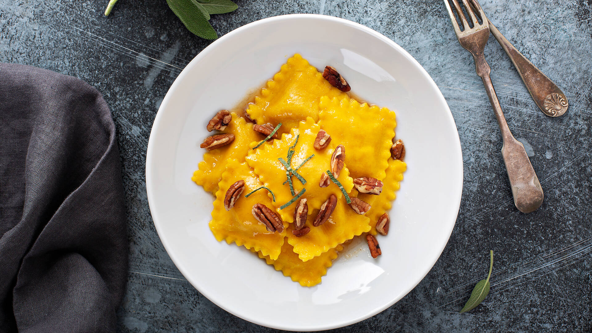 13 All-Time Best Pasta Shapes, According to Chefs