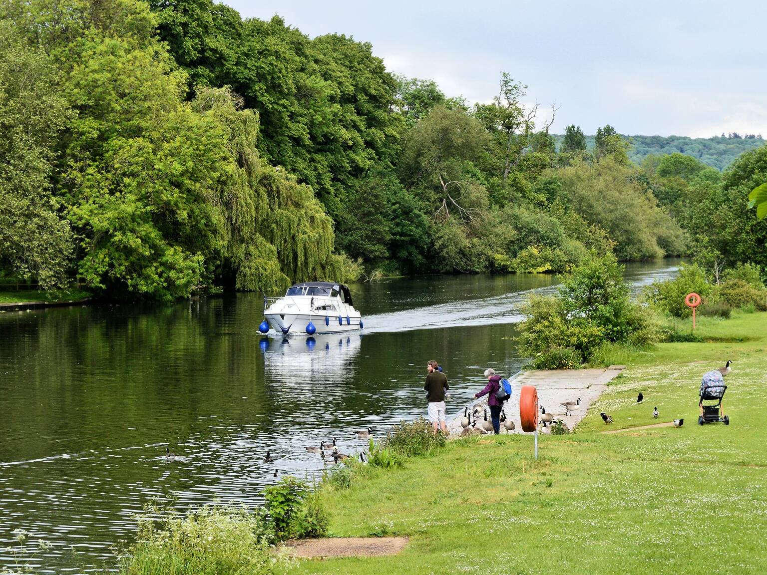 12 Incredible Wild Swimming Spots Near London
