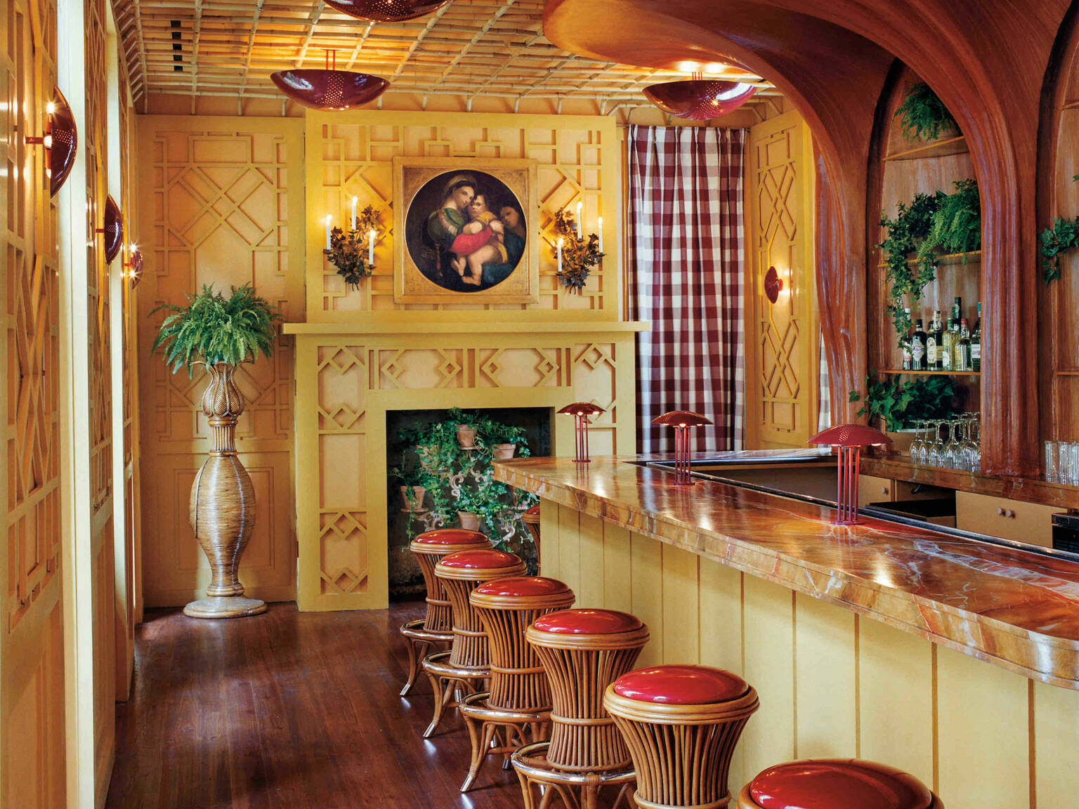 20 Best Bars in New Orleans for Cocktails, Pints and More