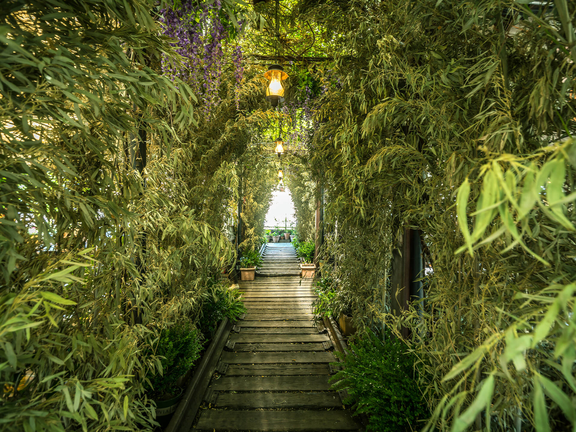 NYC's 17 best hidden patios and secret gardens for outdoor dining