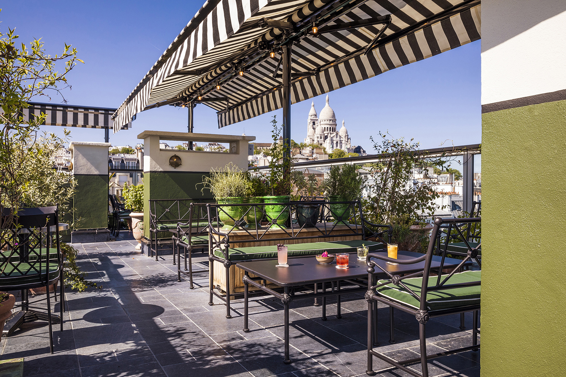 Maggie Rooftop Is The Best Rooftop Bar In Paris Right Now – Here’s Why