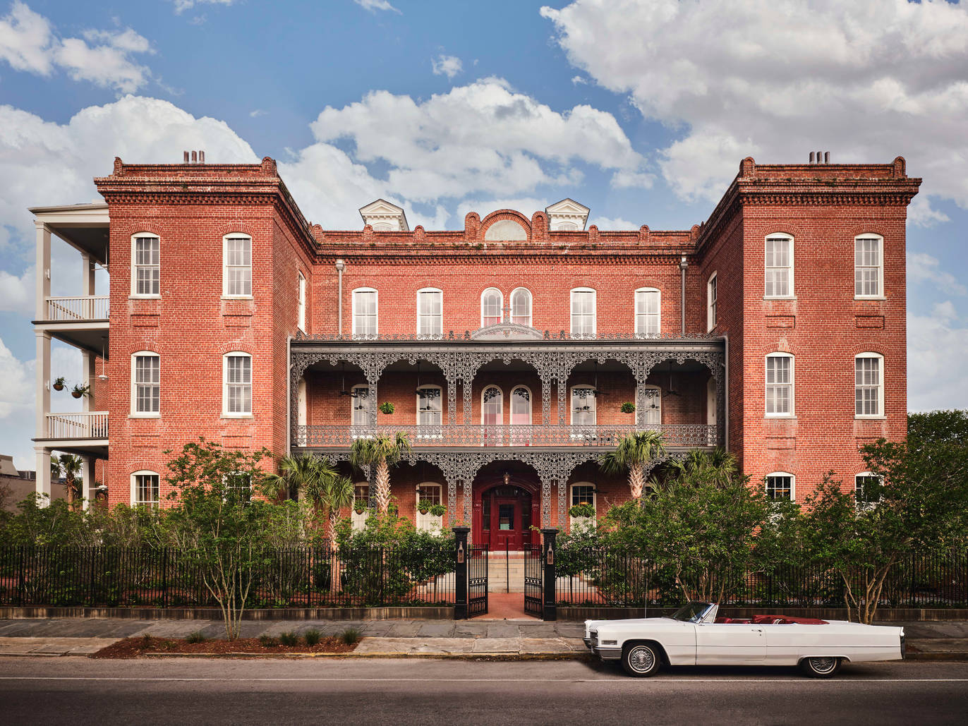 23 Best Hotels in New Orleans for a Memorable Stay