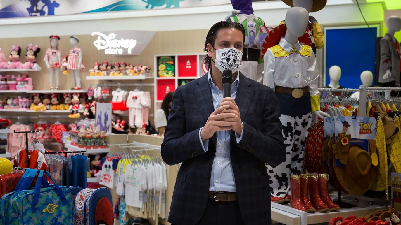 Disney Store llega a la CDMX con productos oficiales de Marvel, Pixar y ...