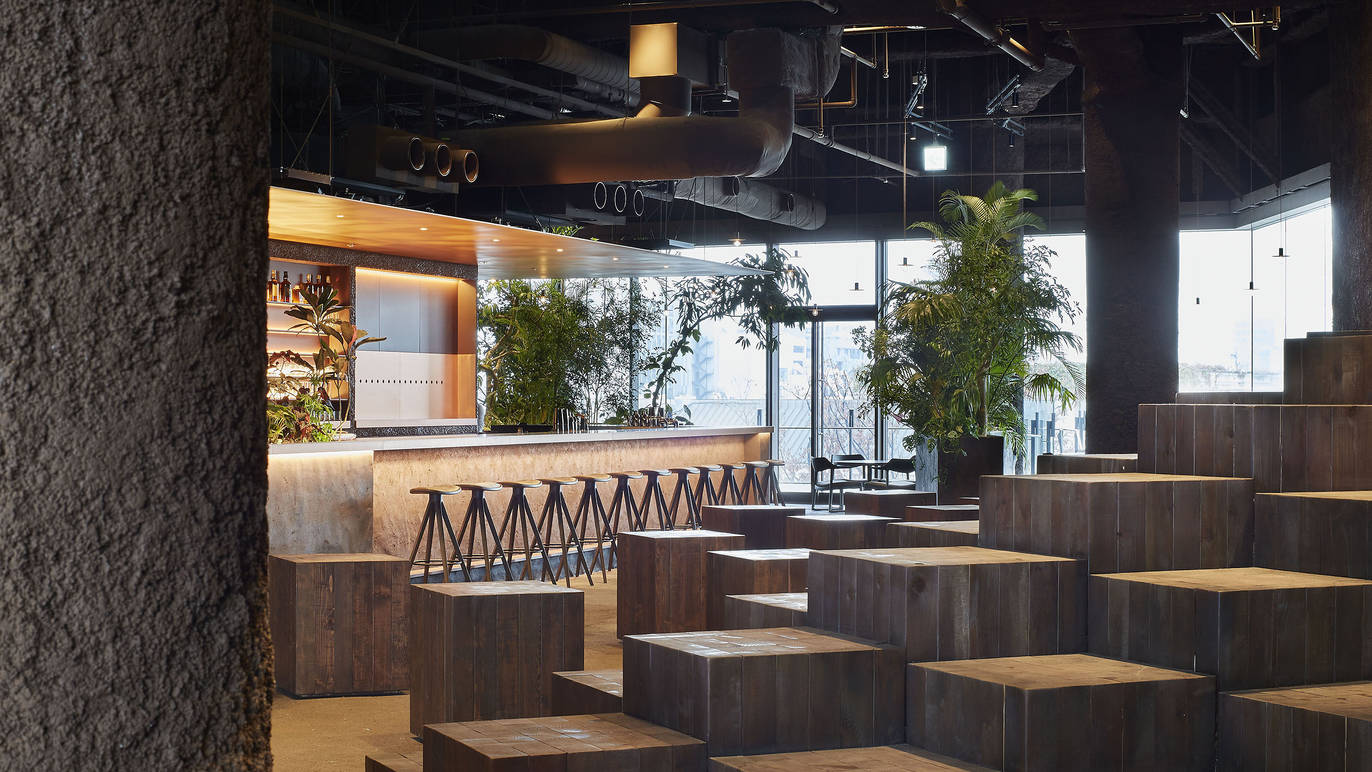 Uni Gyre | Restaurants in Omotesando, Tokyo