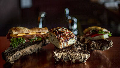 Uni Gyre | Restaurants in Omotesando, Tokyo