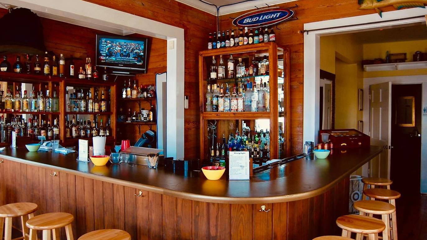 7 Best Bars in Key West for a Cocktail and a View