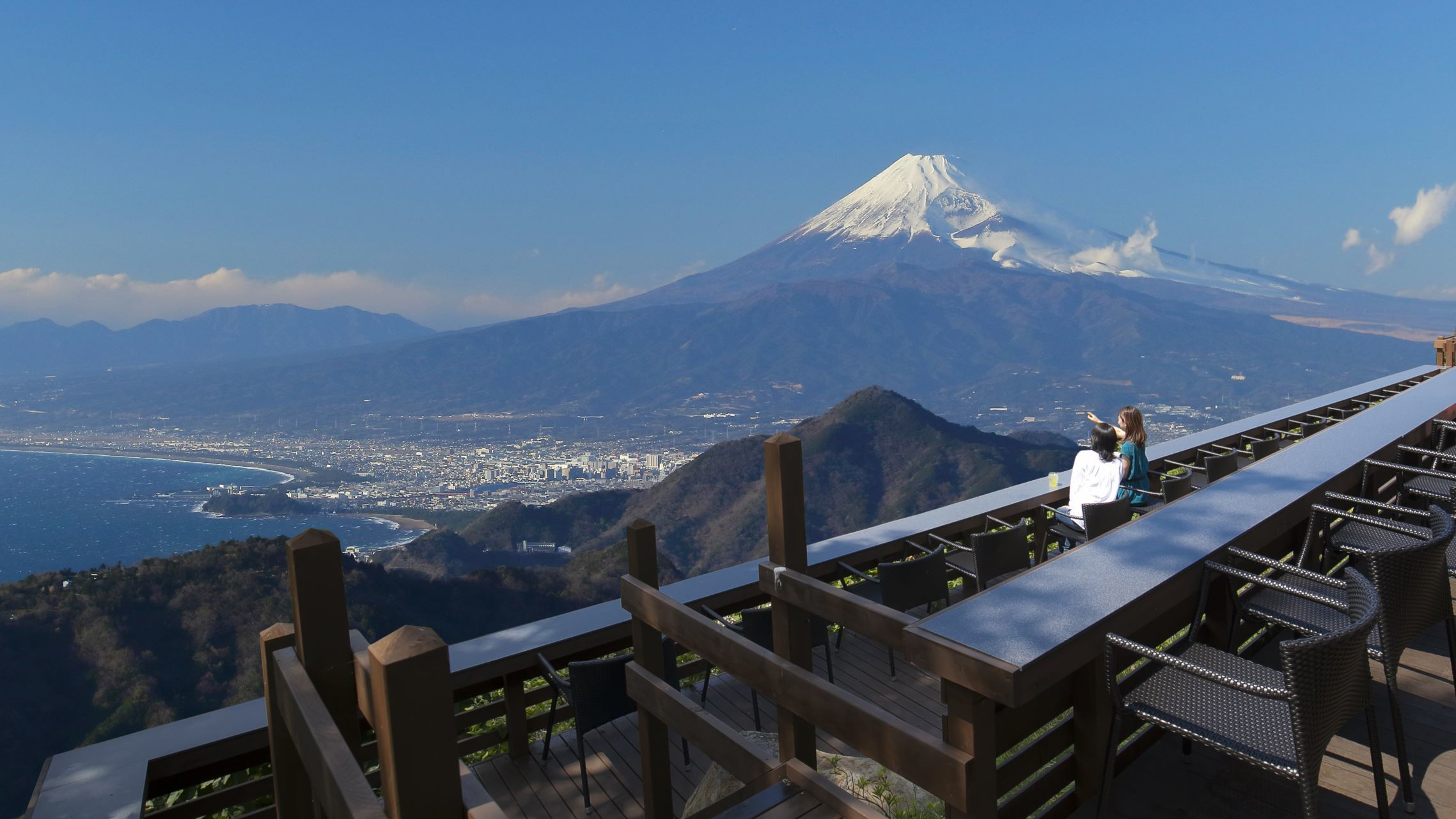 The sky-high Fujimi Terrace in Shizuoka reopens with stunning views of ...