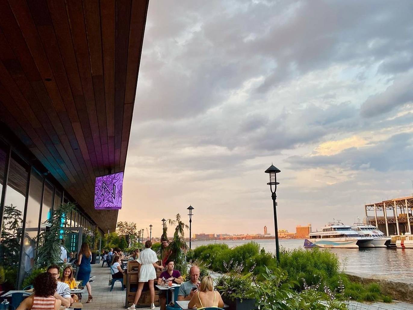15 Boston Restaurants With a View: Scenic Rooftops & Waterfront Spots