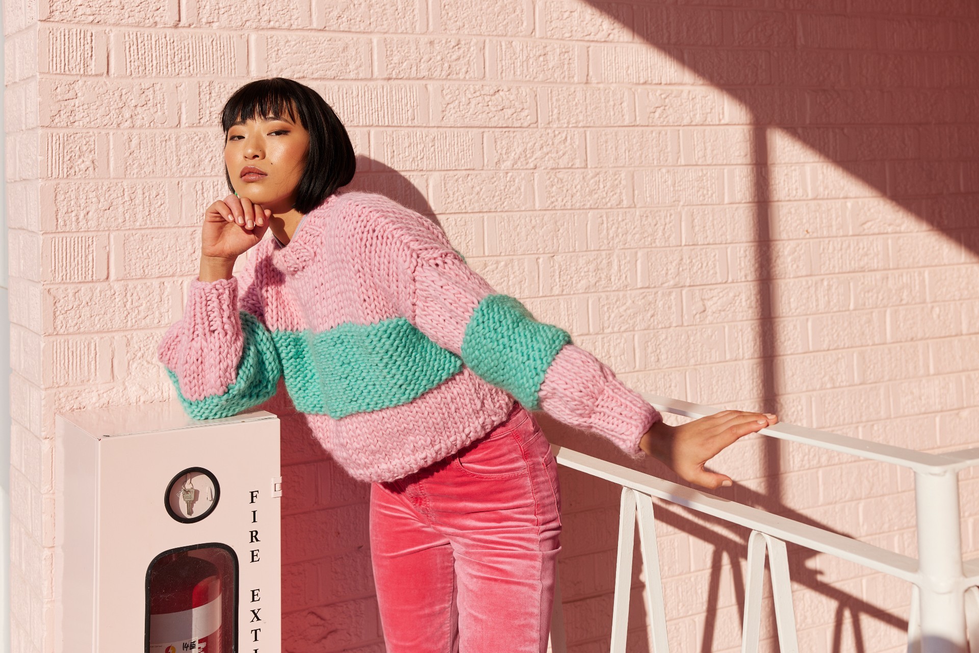 This beginner's knitting kit will have you wearing your own homemade ...