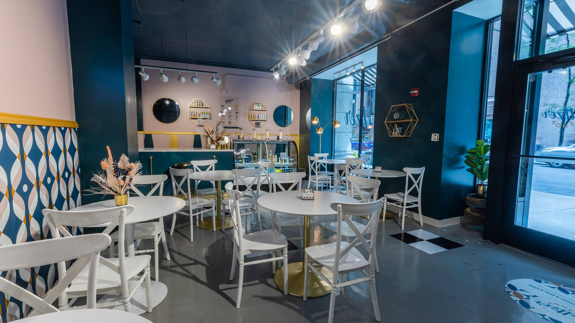 Taste more than 25 hard seltzers at this new pop-up bar