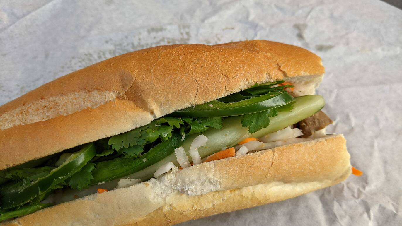 19 Best Cheap Eats in Chicago—All $15 Or Less