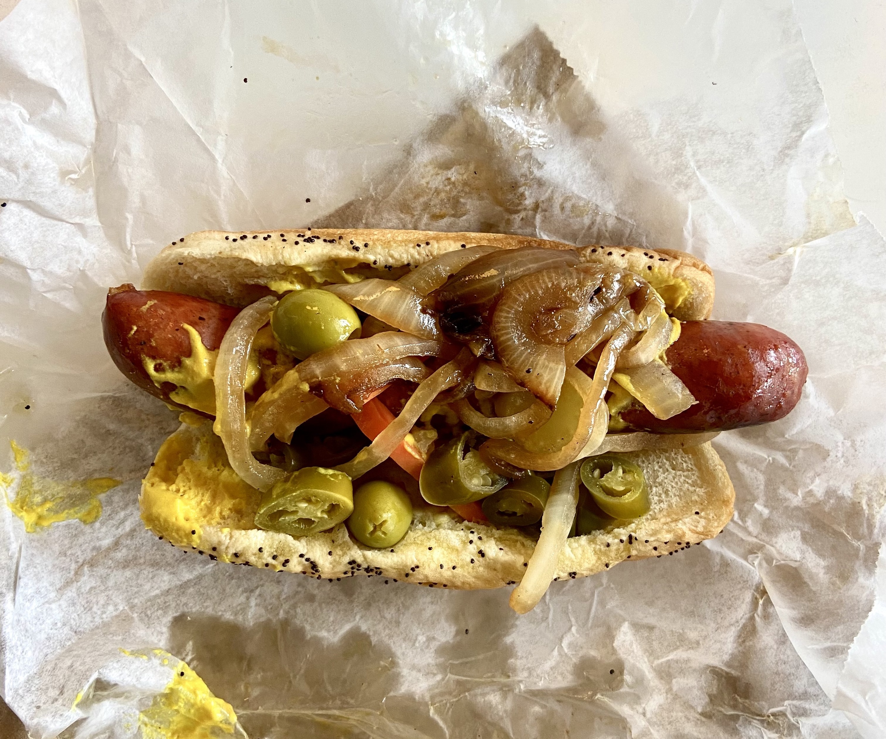 Fixin’ Franks | Restaurants in Avondale, Chicago