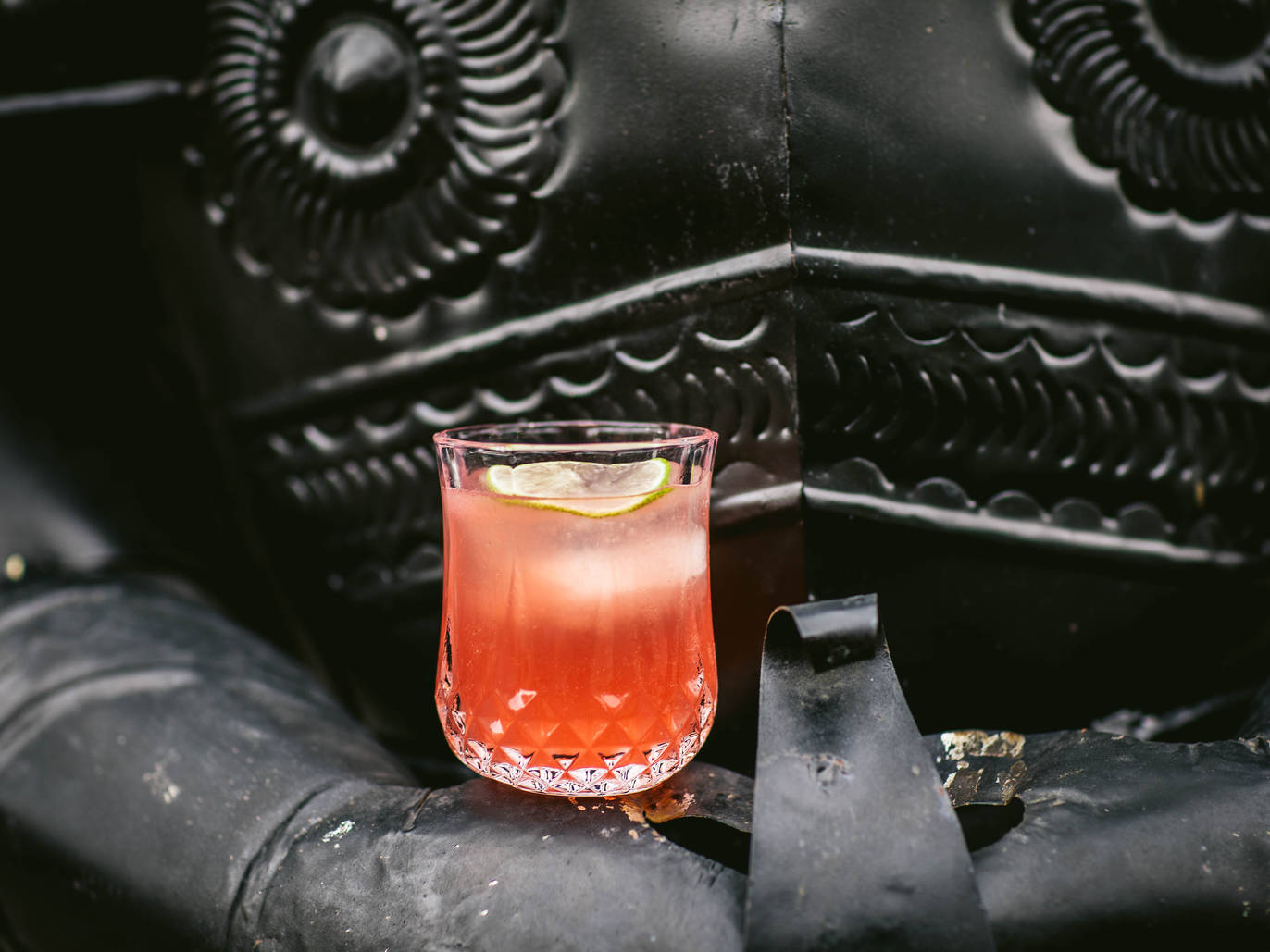 Best Cocktail Bars in Boston: 18 Trendy Lounges for Delicious Drinks