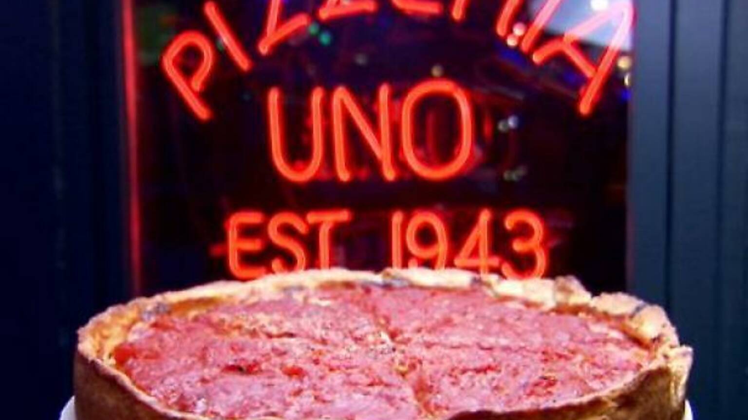 24 Best Deep Dish Pizzas in Chicago for Giant, Cheesy Slices
