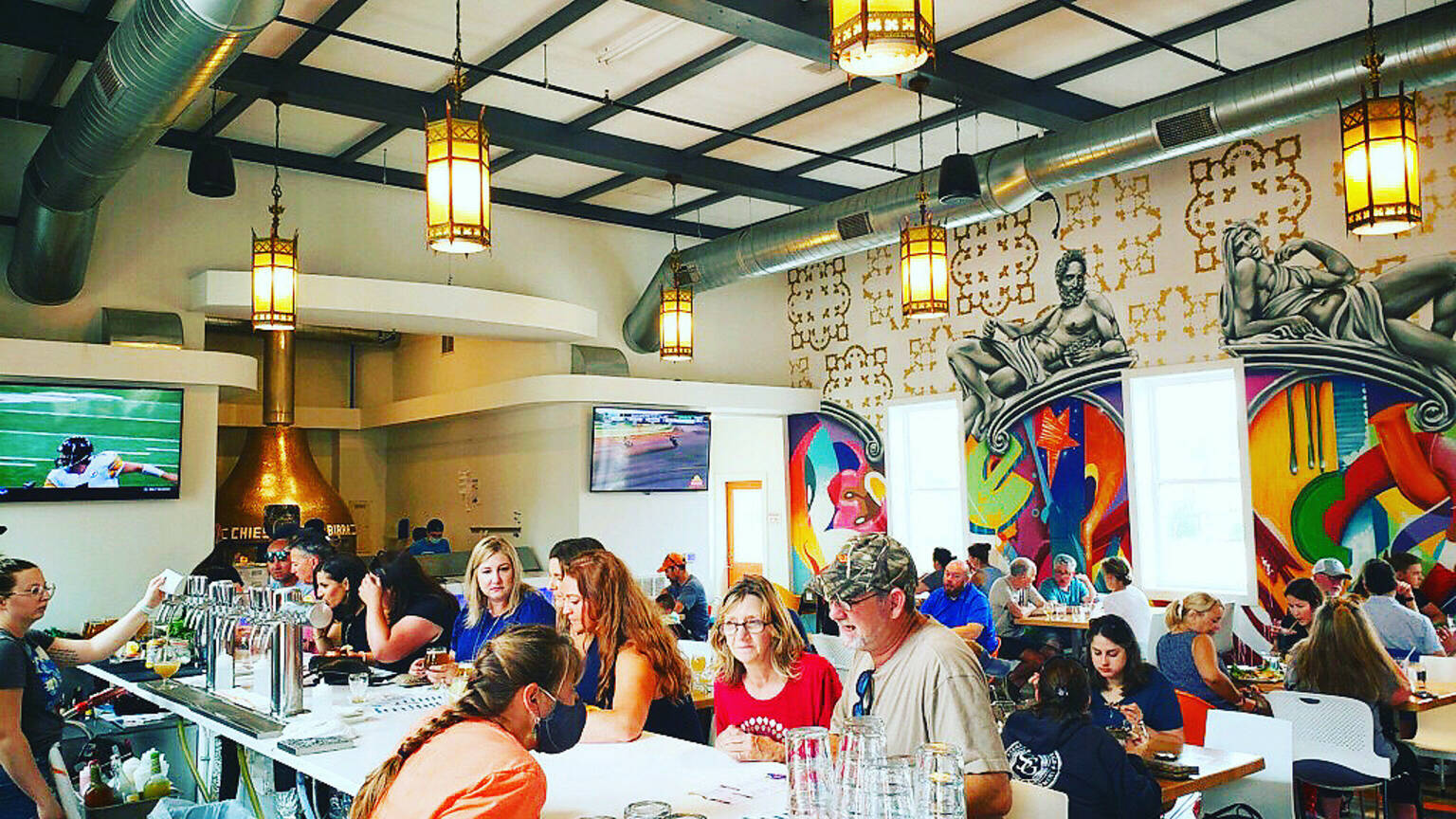 12 Boozy Day Trips From Chicago With Beer, Wine and Liquor