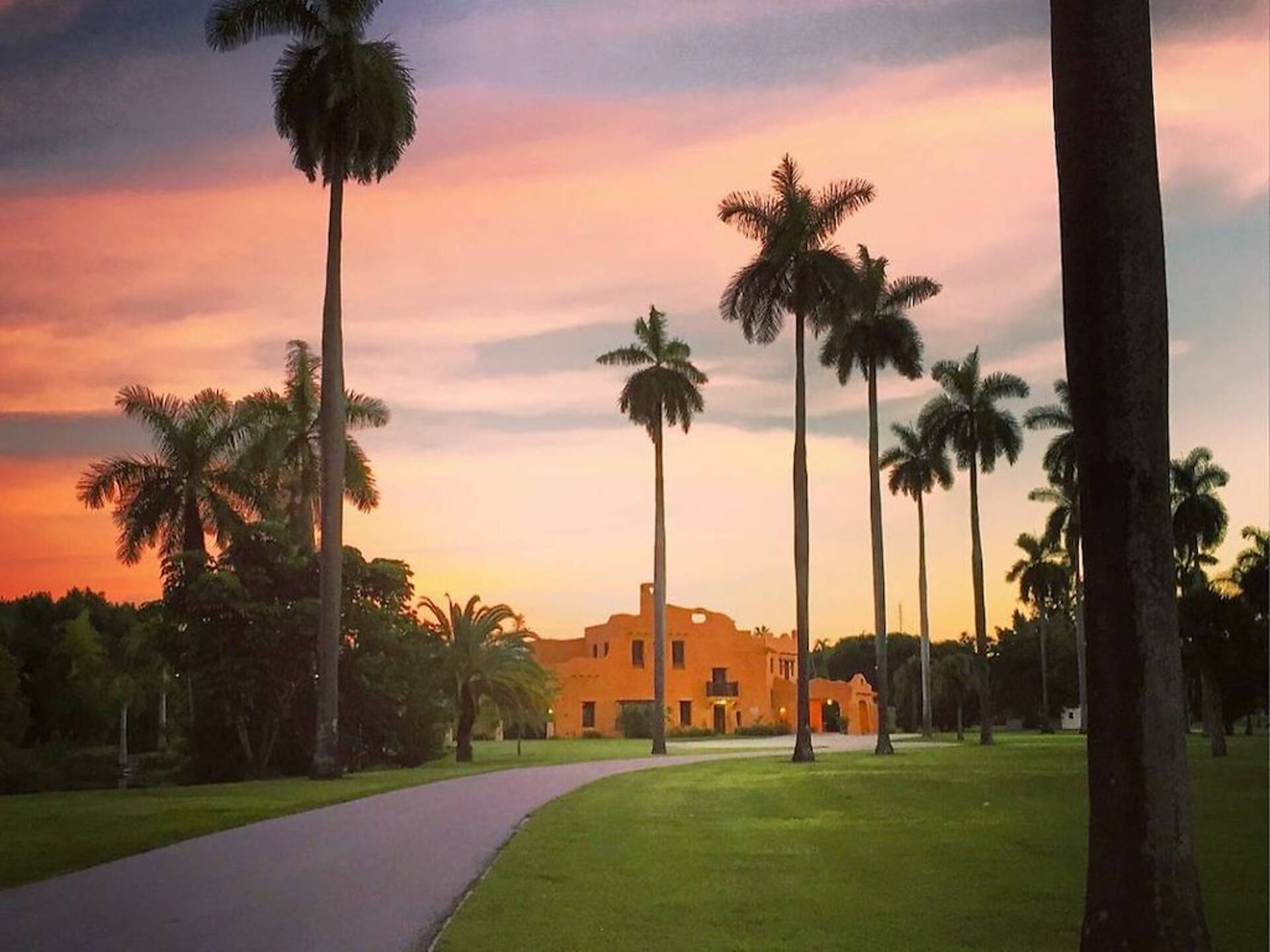 17 Haunted Places in Miami Not for the Faint of Heart