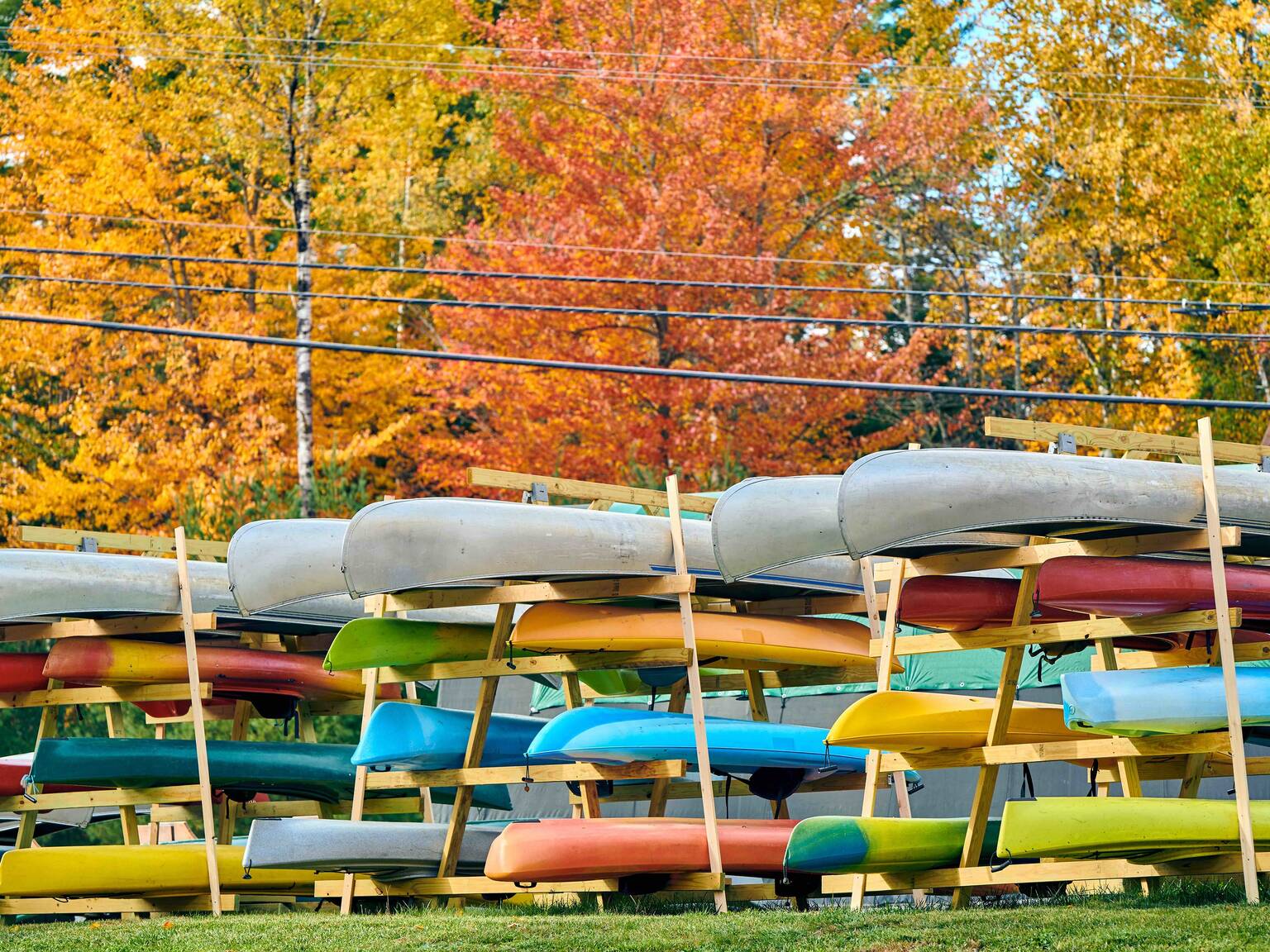 Fall Foliage Boston: 18 Best Leaf Peeping Spots in New England For Fall ...
