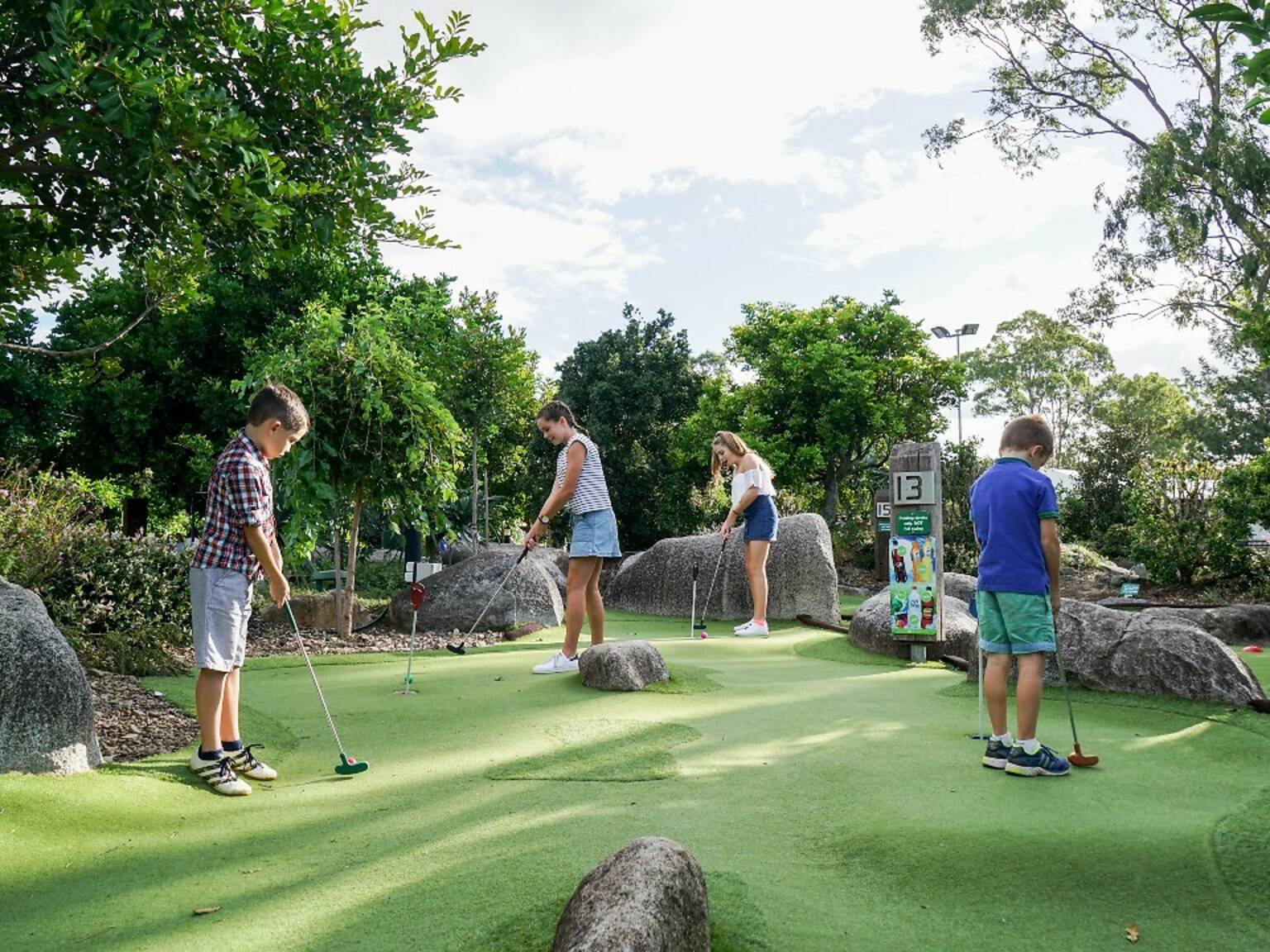 7 of the best mini golf courses in Brisbane for getting your putt putt on