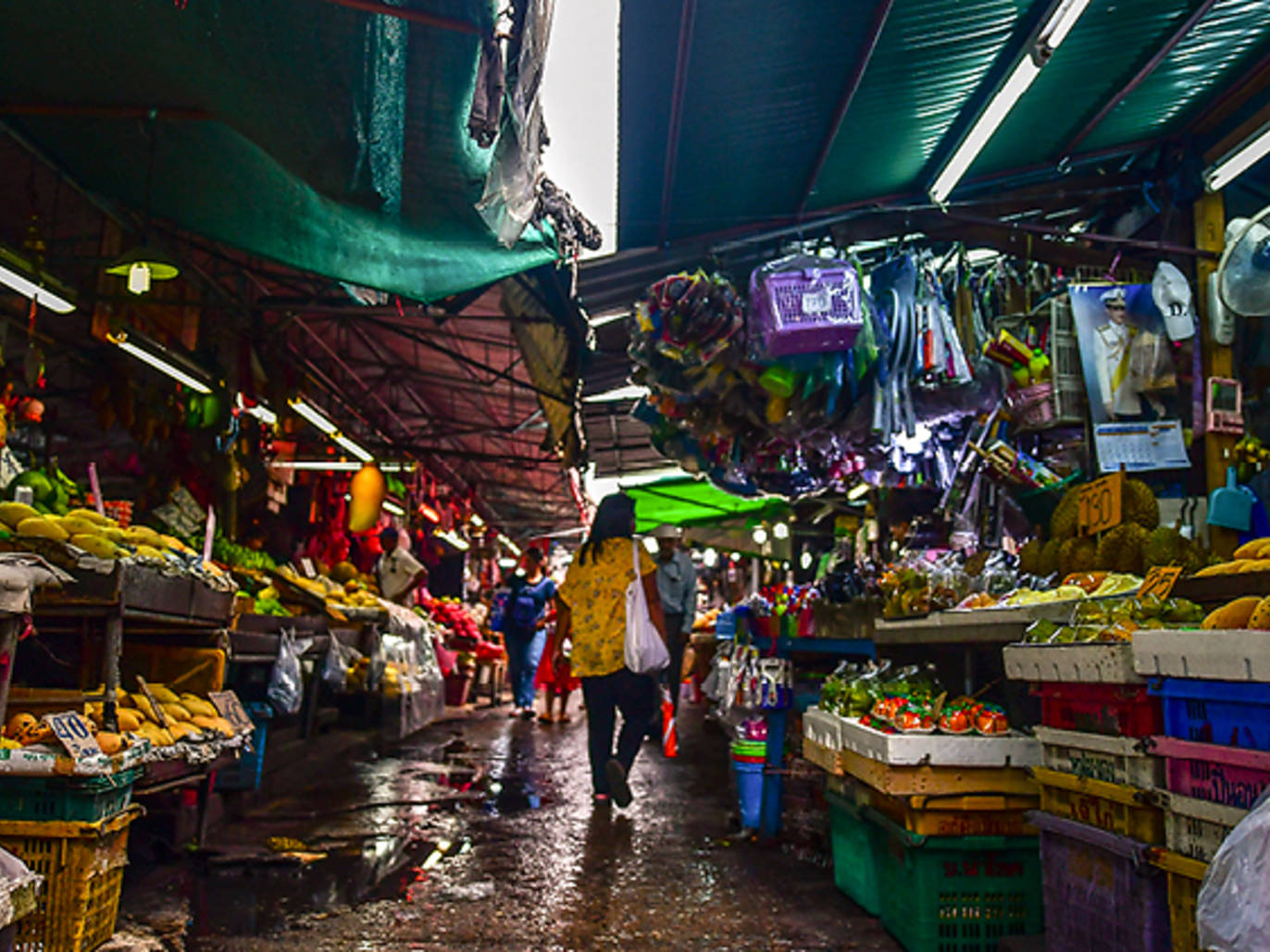 7 best open-air food markets in Bangkok