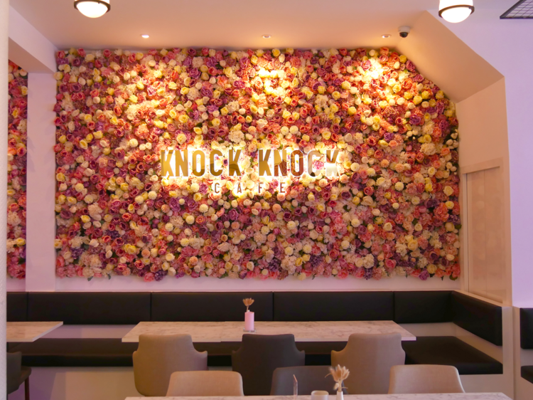 9 Best Floral Restaurants And Cafés In Singapore