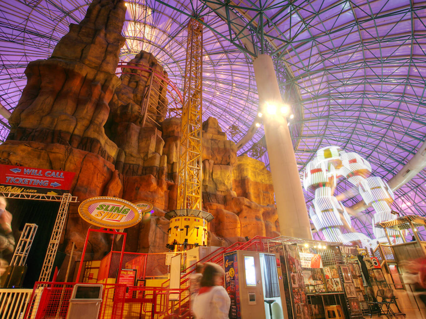 11 Best Indoor Amusement Parks in the US To Experience Thrills Year Round