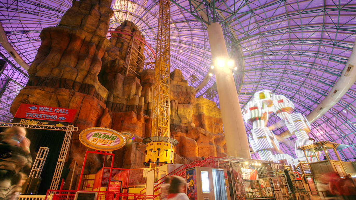 11 Best Indoor Amusement Parks in the US To Experience Thrills Year Round