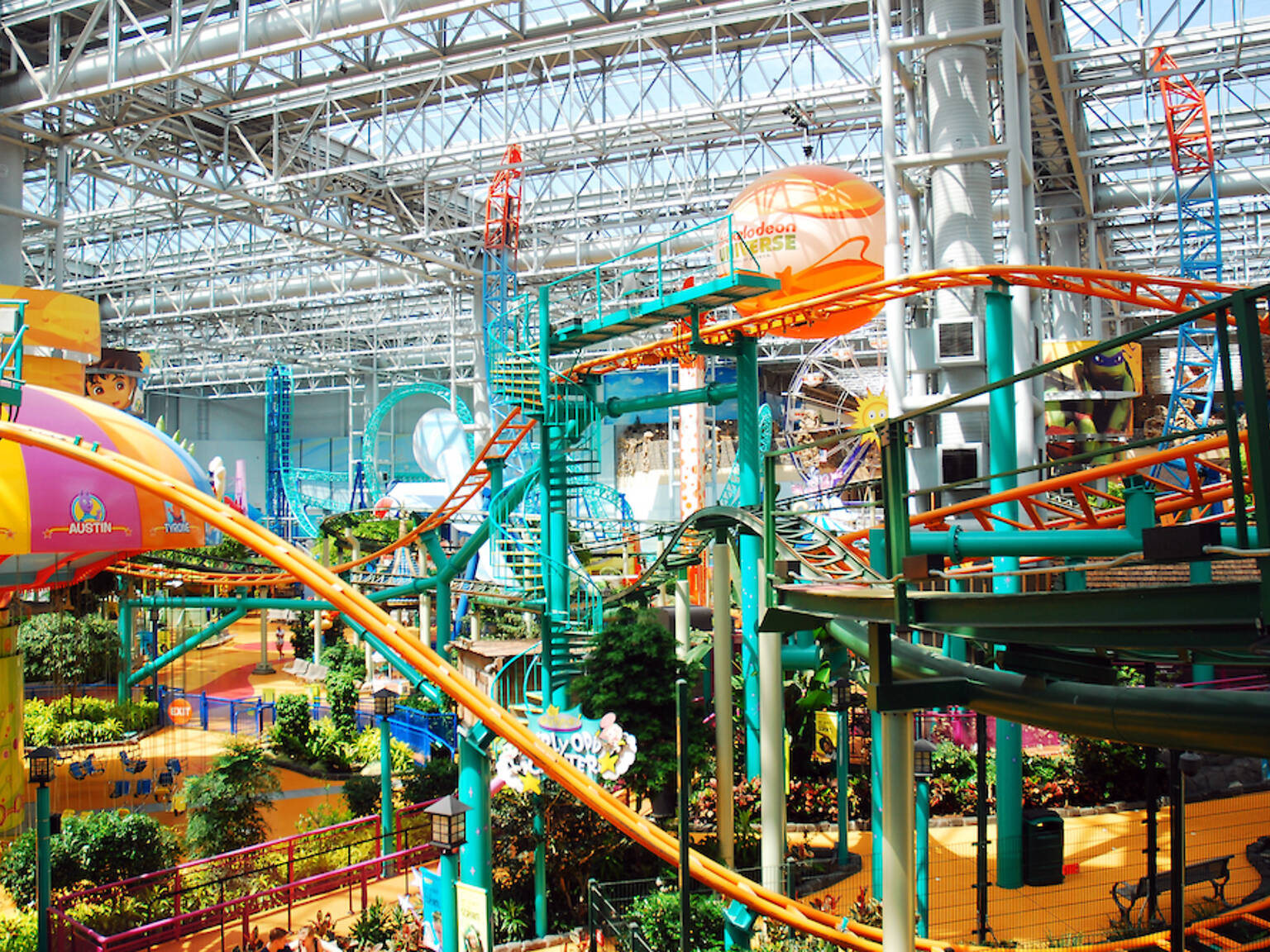 11 Best Indoor Amusement Parks in the US To Experience Thrills Year Round