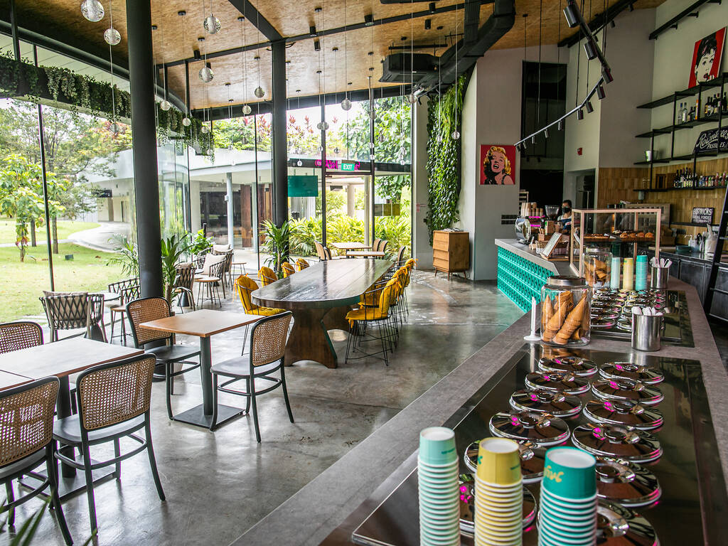 12 Best Tropical Cafes in Singapore To Live Your Best Island Life