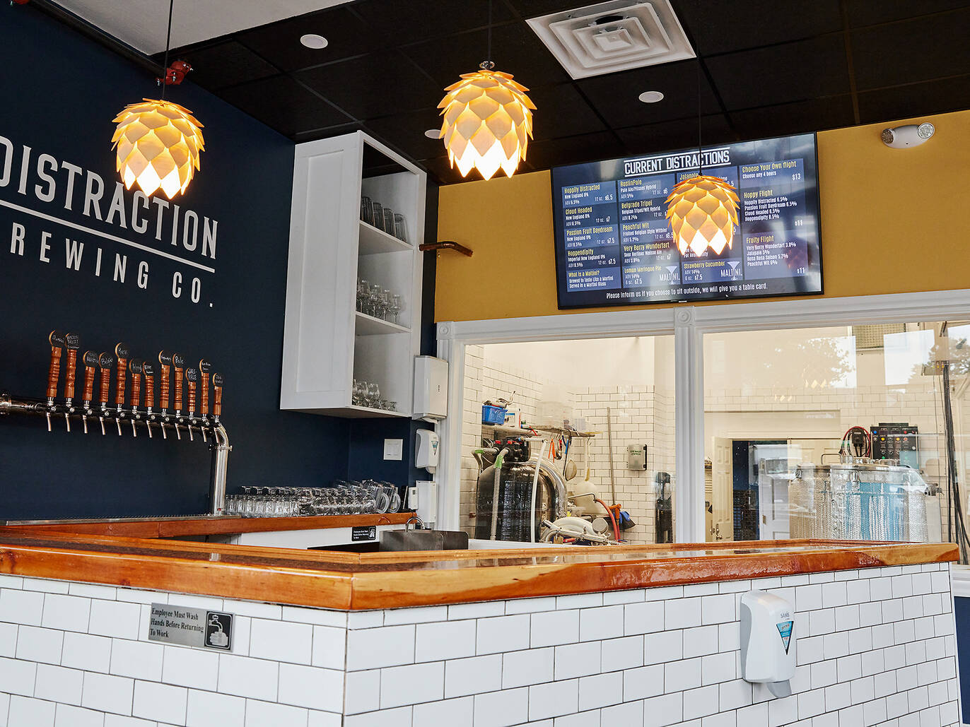 14 Best Breweries in Boston: Best places to try craft beers in Boston