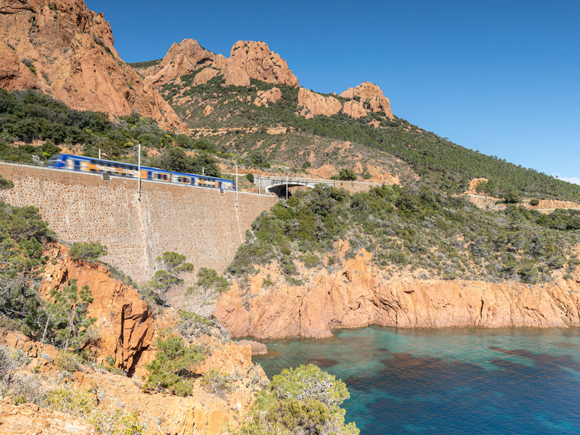 9 Best Train Journeys In The World For Unique Travel Adventures