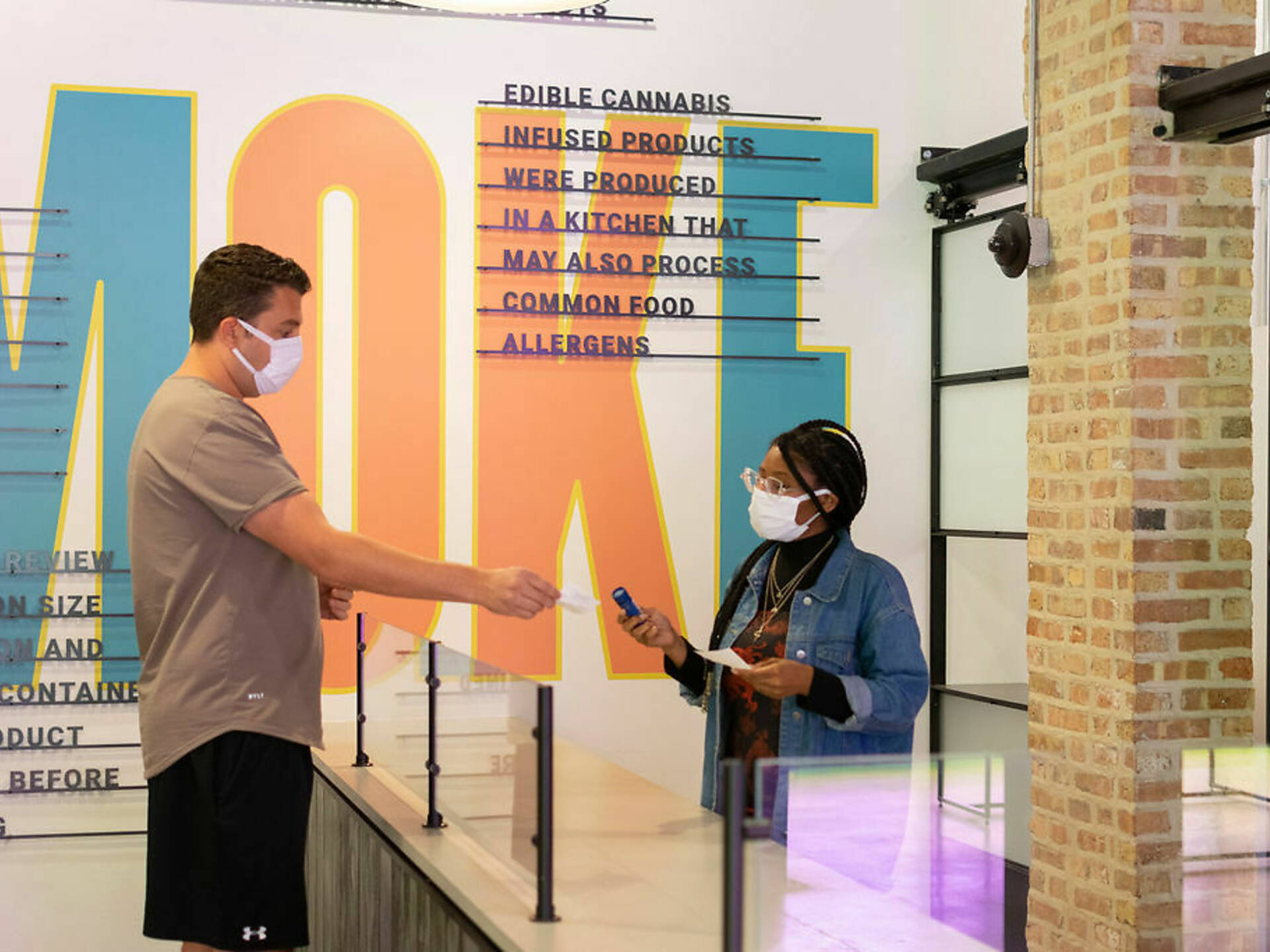 23 Best Dispensaries in Chicago: Where to Buy Legal Weed in Chicago