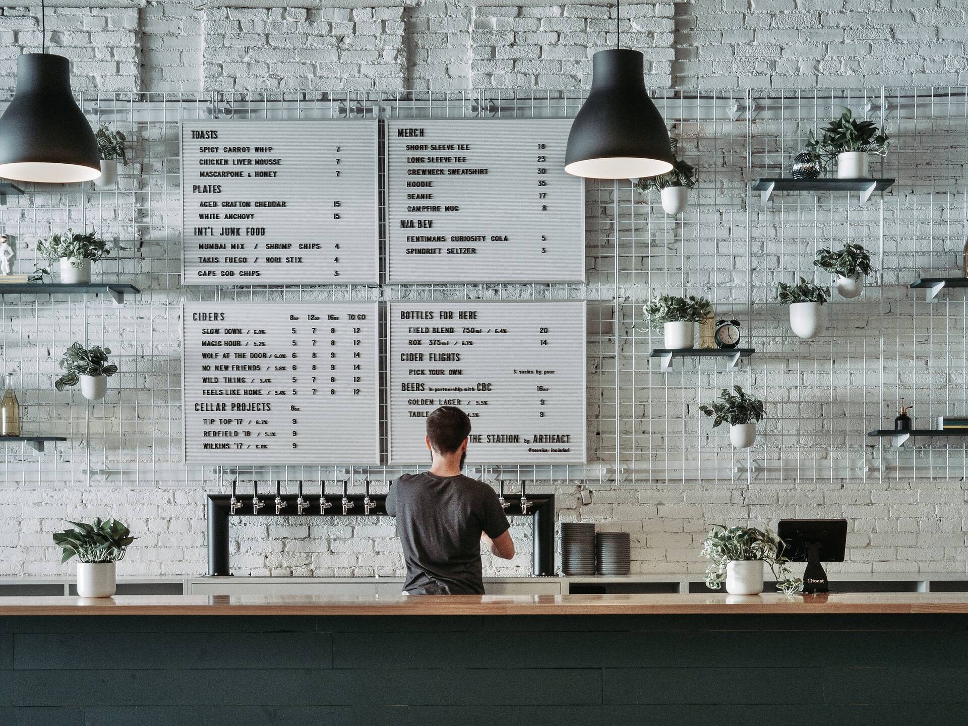 Central Square Neighborhood Guide: 20 Things to Do in Cambridge