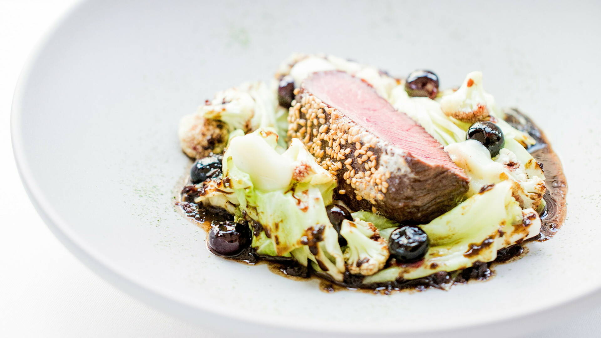 Beige | Restaurants in Ginza, Tokyo