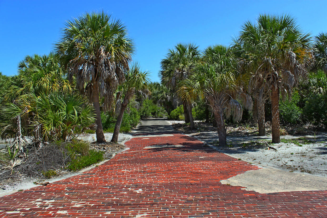 10 Florida Ghost Towns for a Spooky Day Trip