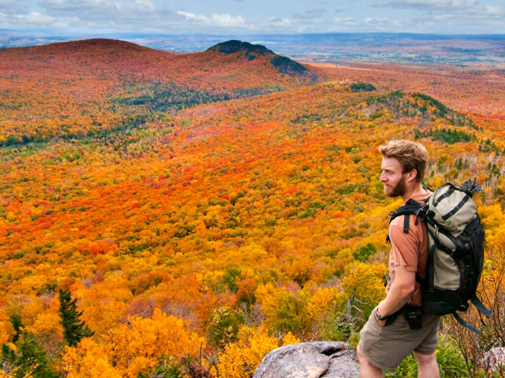 Hiking Near Montreal: 26 Trails to Take and Sights to See