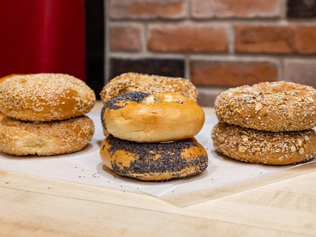 Where to Find the Best Bagels in Montreal, Ranked