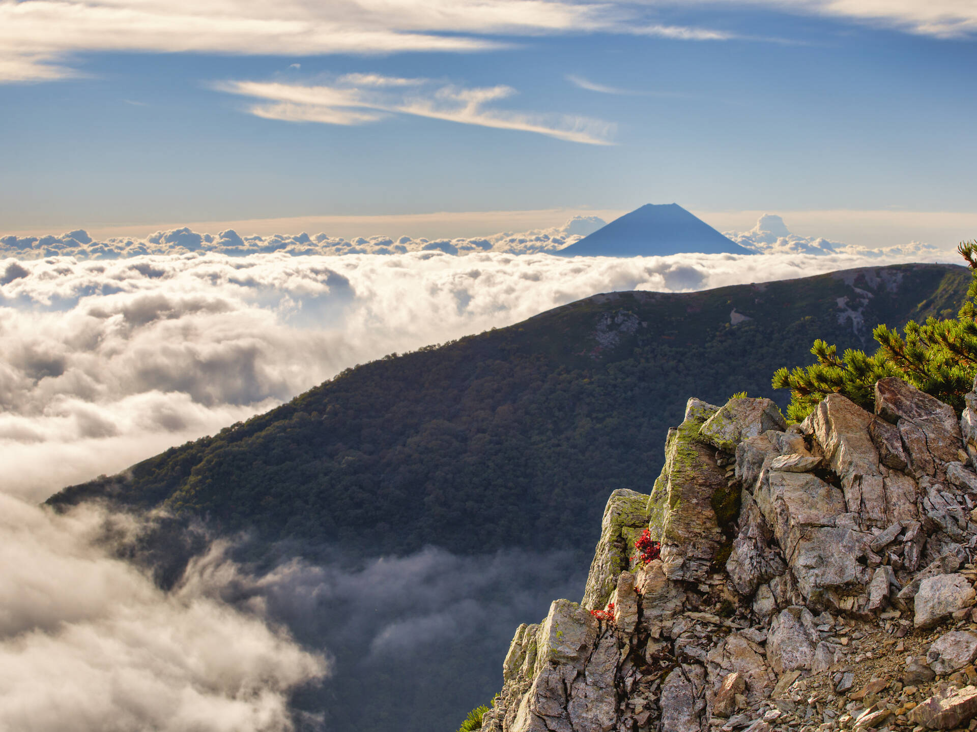 7 most beautiful places to go camping in Japan