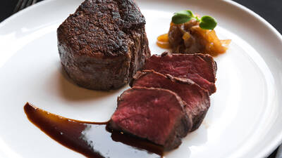 17 Best Steakhouses in Boston Right Now